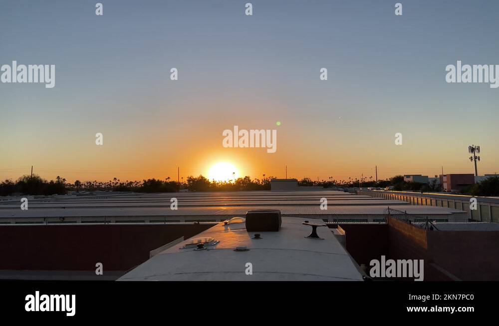 Rv silhouette Stock Videos & Footage - HD and 4K Video Clips - Alamy