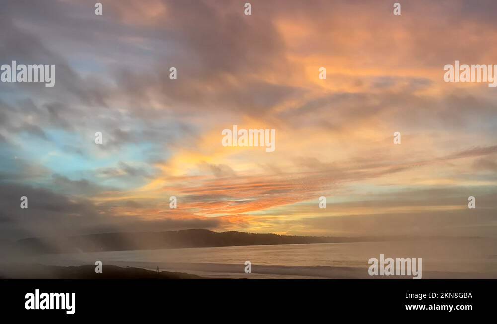 Misty pink sunset Stock Videos & Footage - HD and 4K Video Clips - Alamy