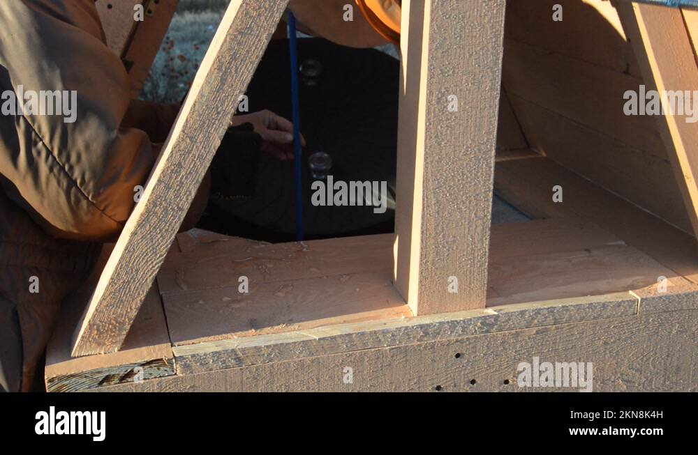 Raising mechanism Stock Videos & Footage - HD and 4K Video Clips - Alamy