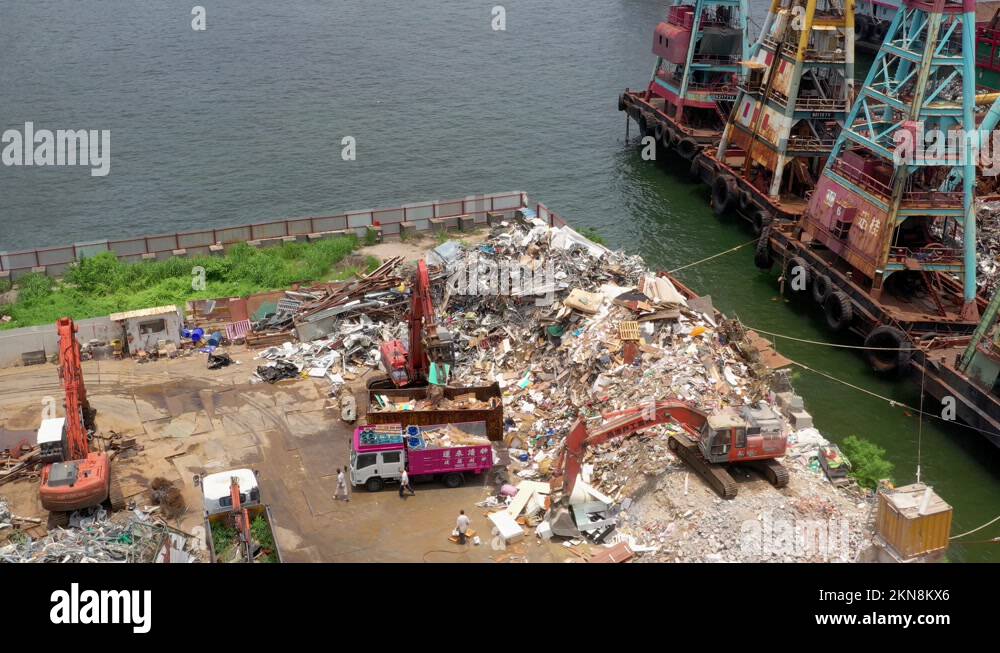 Waste from boat Stock Videos & Footage - HD and 4K Video Clips - Alamy