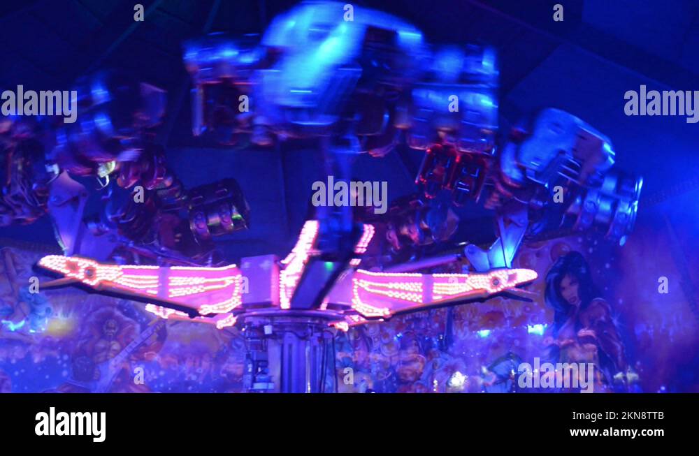 Upside down amusement park ride Stock Videos & Footage - HD and 4K ...