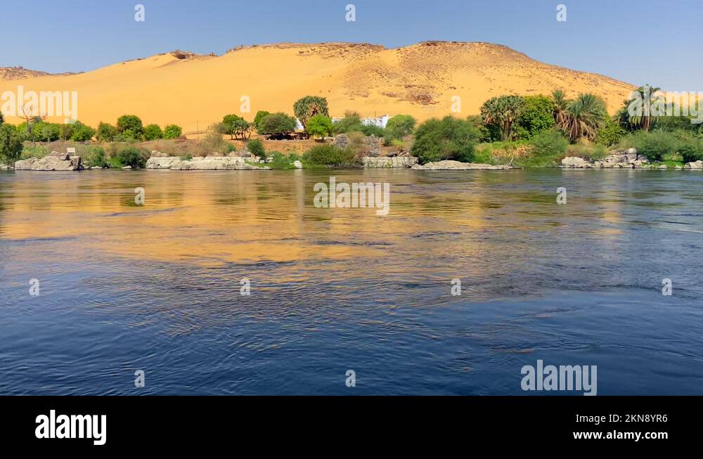 Little oasis Stock Videos & Footage - HD and 4K Video Clips - Alamy