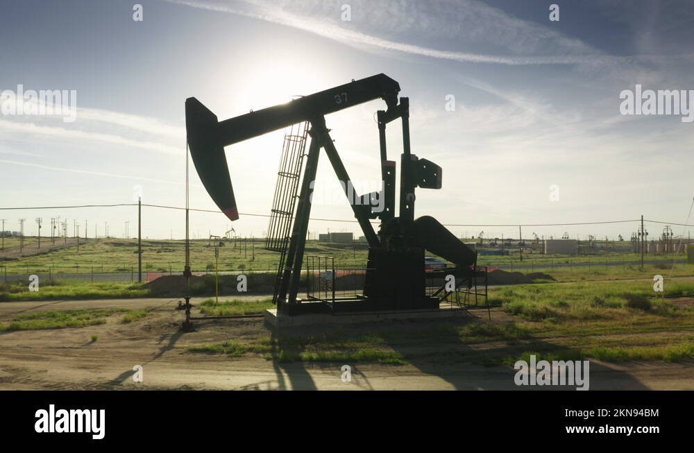 Fossil oil extraction site, Oil gas industry concept with copy space ...