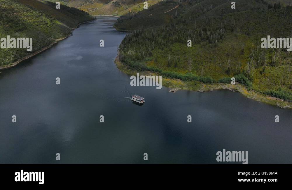 Pinewood panel Stock Videos & Footage - HD and 4K Video Clips - Alamy