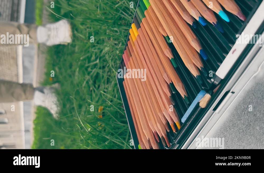 Open tin box Stock Videos & Footage - HD and 4K Video Clips - Alamy