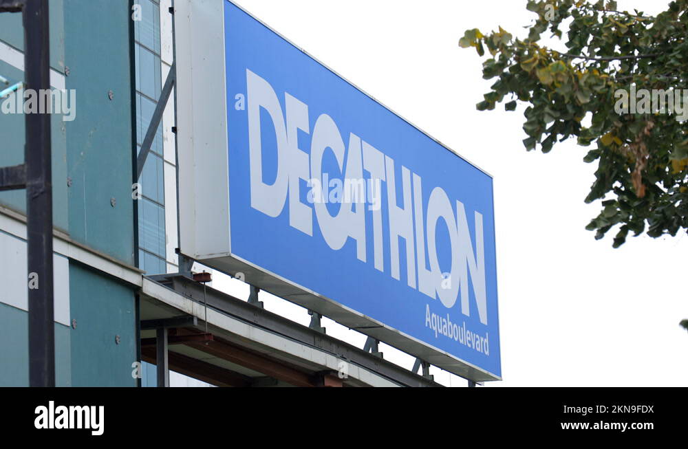 Decathlon logo Stock Videos & Footage - HD and 4K Video Clips - Alamy