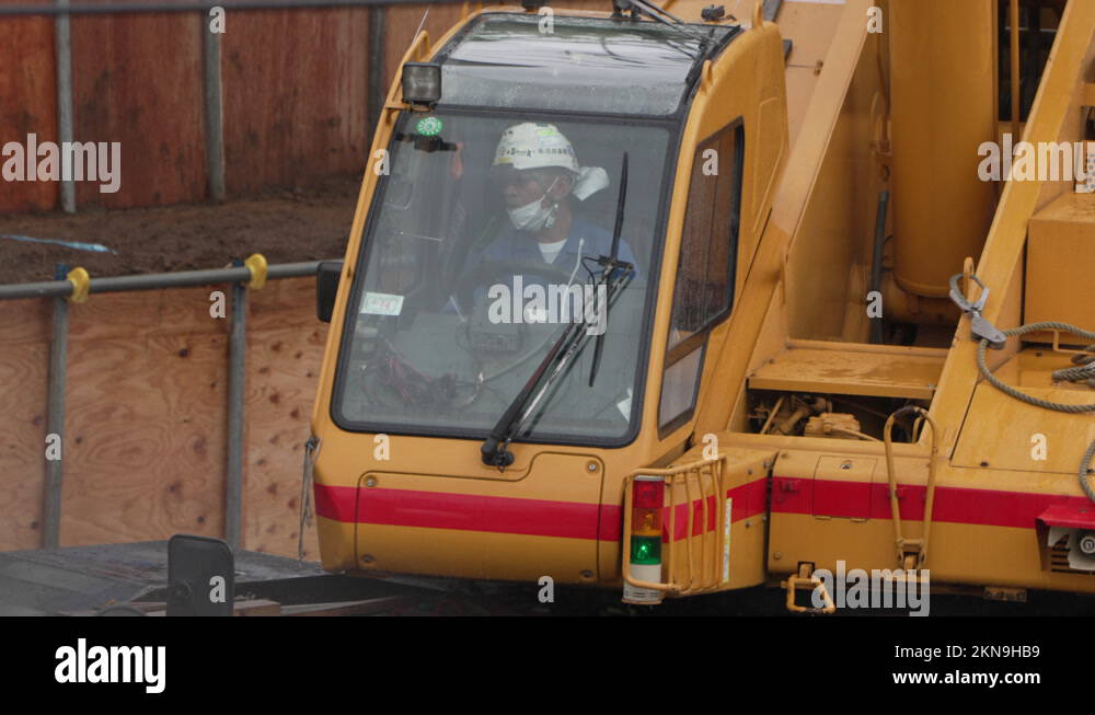 Mobile crane safety Stock Videos & Footage - HD and 4K Video Clips - Alamy