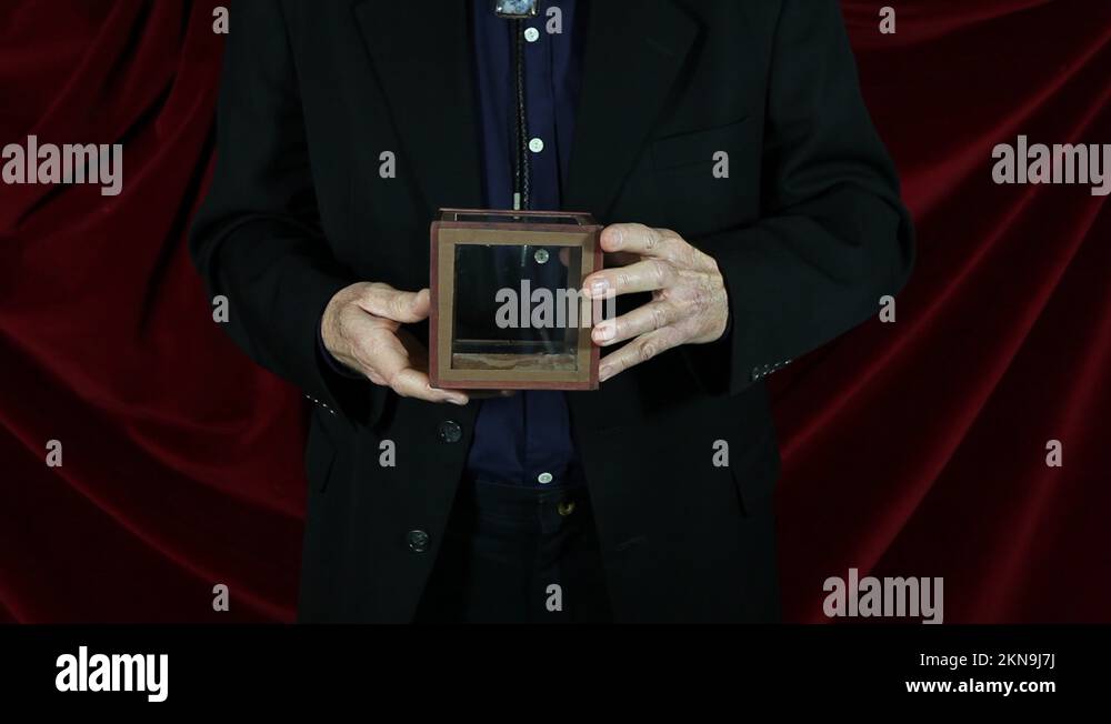 Magic box Stock Videos & Footage - HD and 4K Video Clips - Alamy