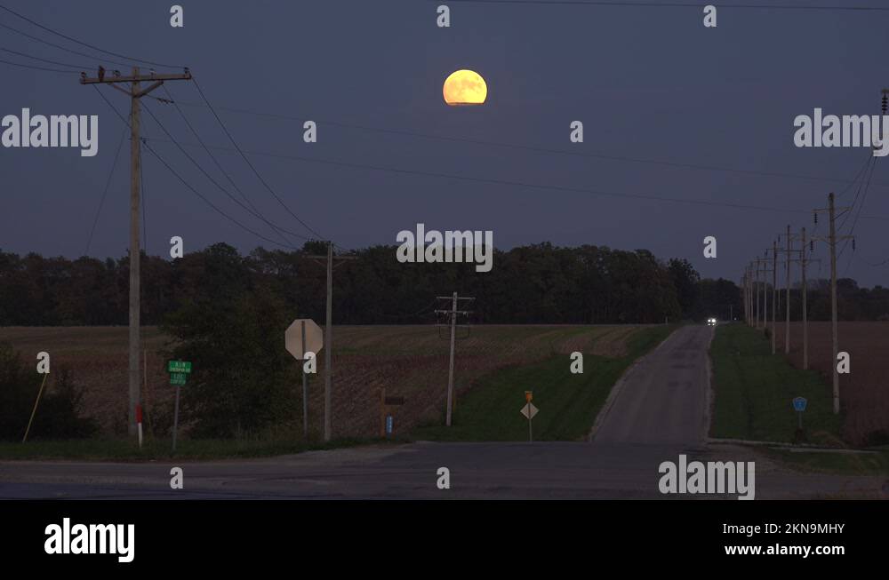 Car headlights night distant Stock Videos & Footage - HD and 4K Video ...