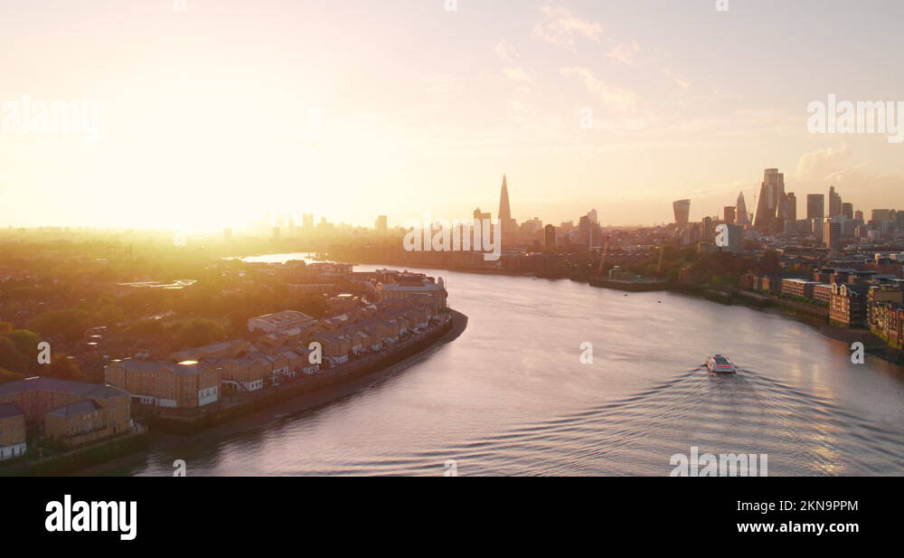 London river thames landscape Stock Videos & Footage - HD and 4K Video ...