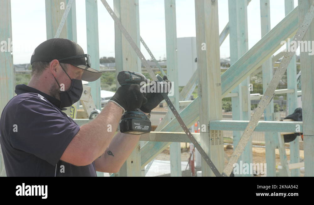Carpenter brace Stock Videos & Footage - HD and 4K Video Clips - Alamy