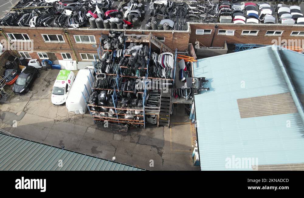 Car wrecking Stock Videos & Footage - HD and 4K Video Clips - Alamy