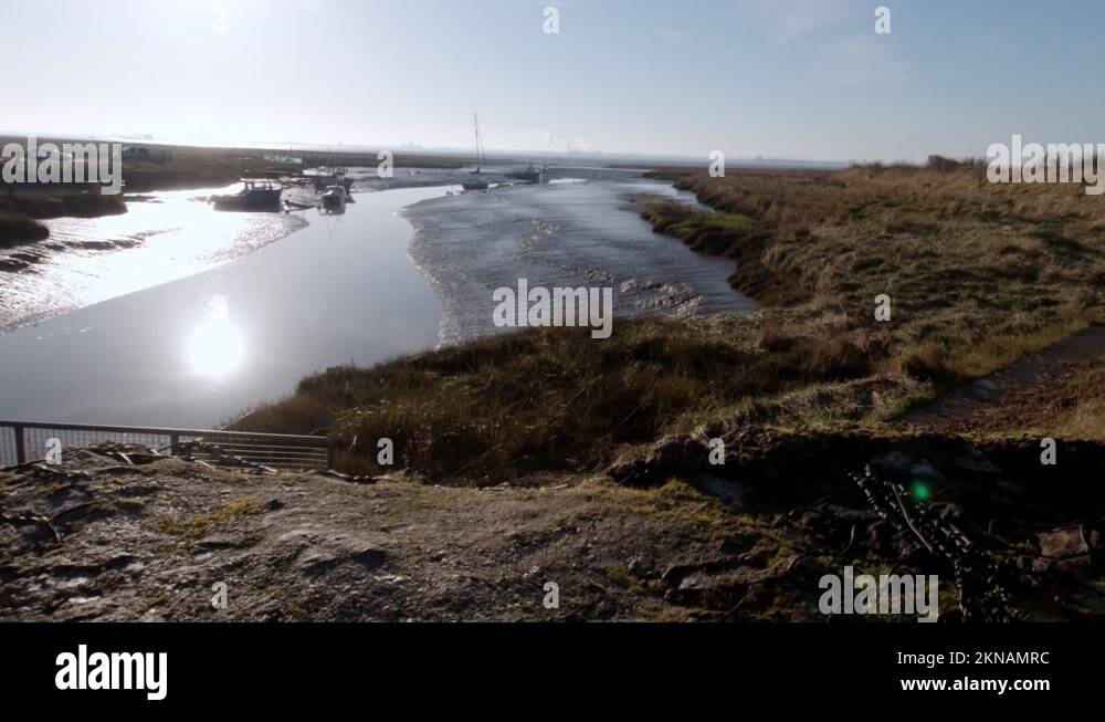 River humber boats Stock Videos & Footage - HD and 4K Video Clips - Alamy