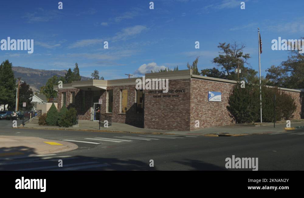 The post office building exterior facade Stock Videos & Footage - HD ...