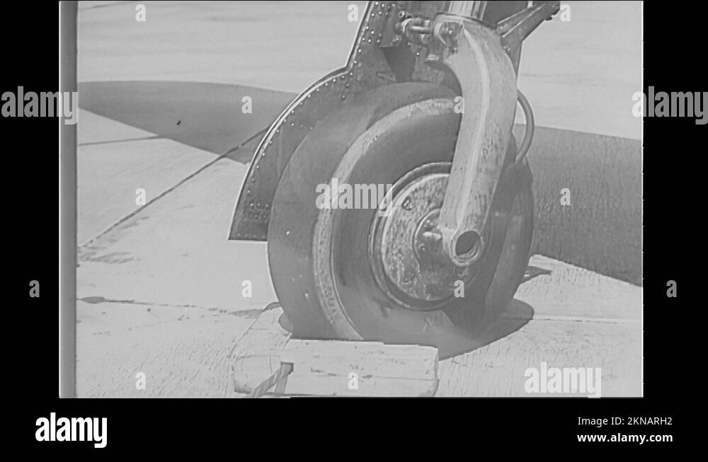 Airplane propeller spinning Stock Videos & Footage - HD and 4K Video ...