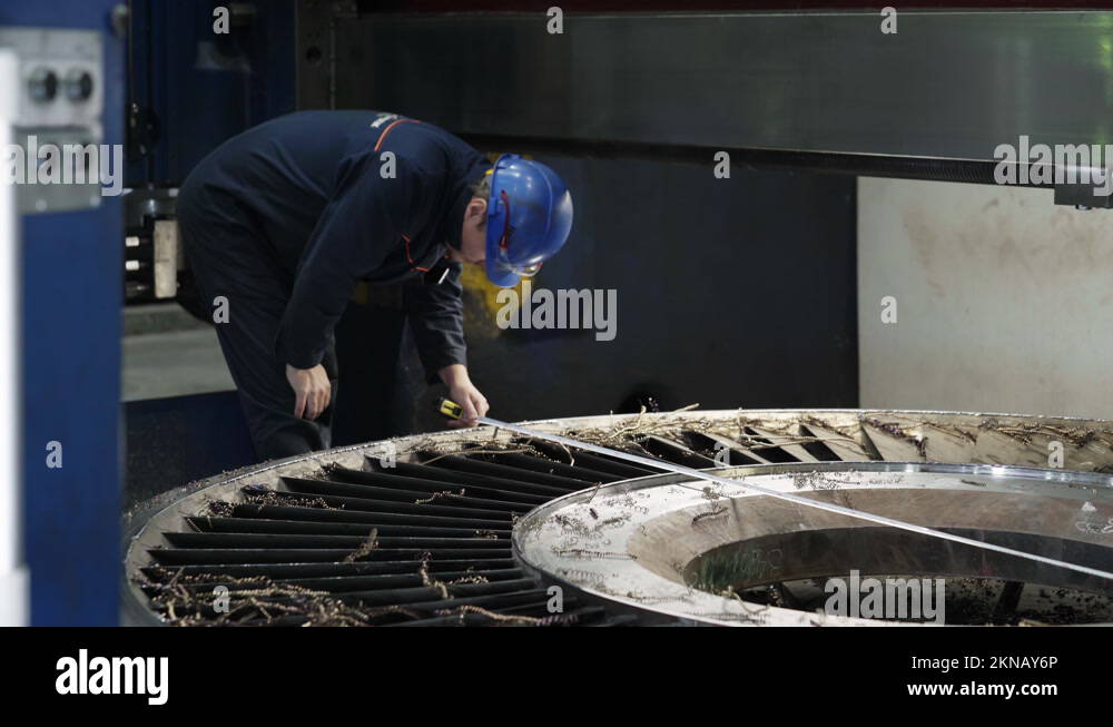 Male laborer Stock Videos & Footage - HD and 4K Video Clips - Alamy