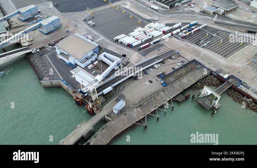 Lorries at port Stock Videos & Footage - HD and 4K Video Clips - Alamy