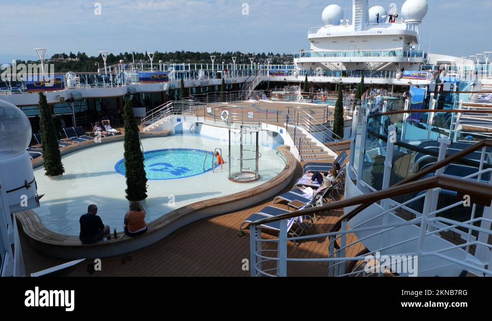 Ships deck and pool Stock Videos & Footage - HD and 4K Video Clips - Alamy