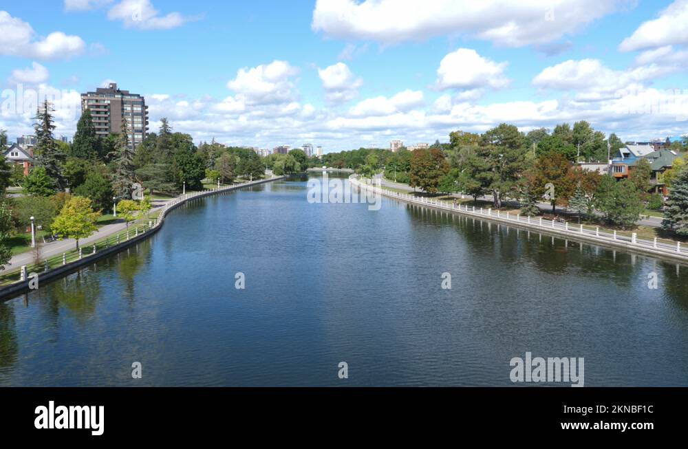 Flora footbridge Stock Videos & Footage - HD and 4K Video Clips - Alamy