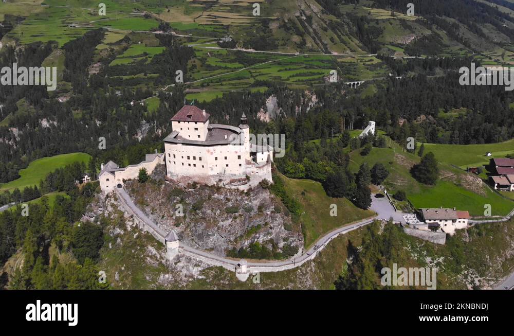 Schloss tarasp Stock Videos & Footage - HD and 4K Video Clips - Alamy