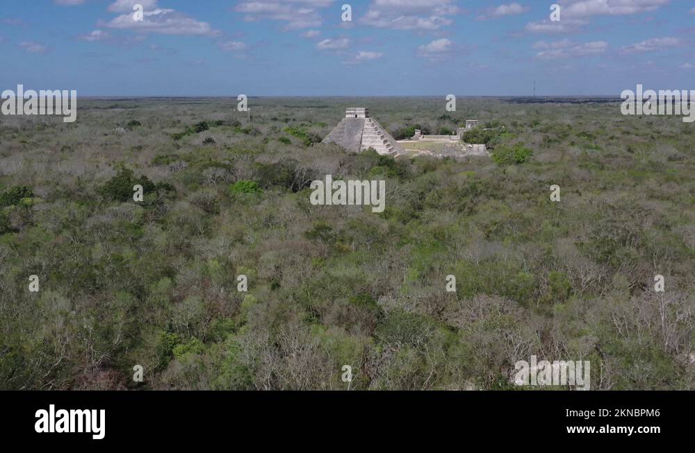Mayan pyramid complex Stock Videos & Footage - HD and 4K Video Clips ...
