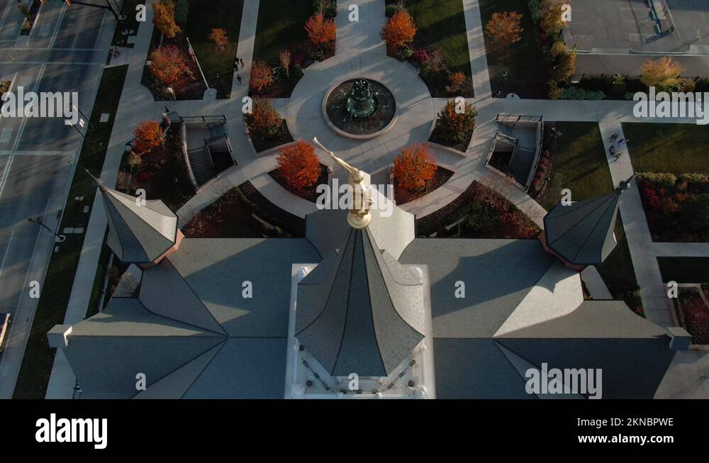 Angel Moroni Golden Statue on top of LDS Mormon Temple Building in ...