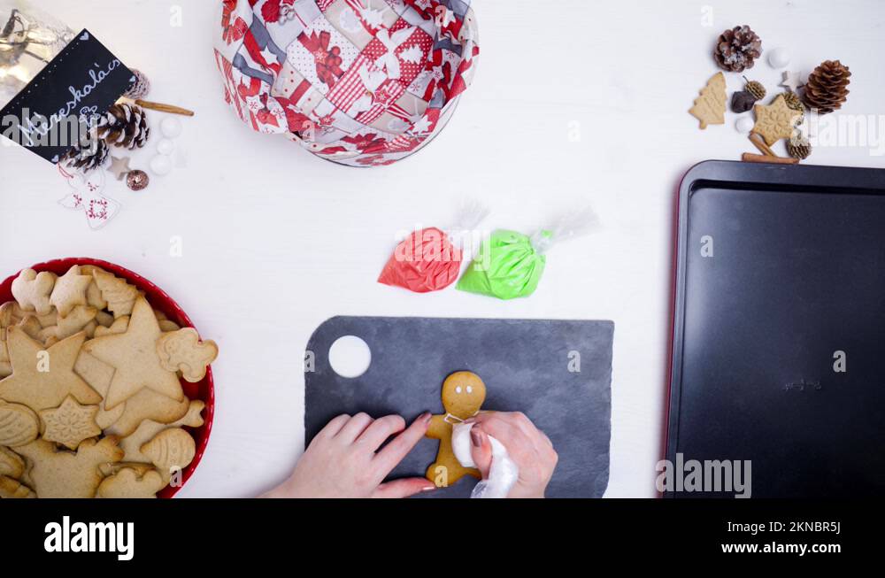 Cookie topping Stock Videos & Footage - HD and 4K Video Clips - Alamy