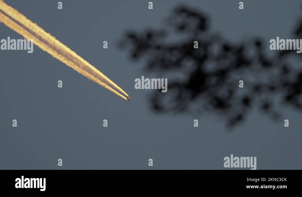 Aircraft airplane vapour trail trails contrail contrails Stock Videos ...