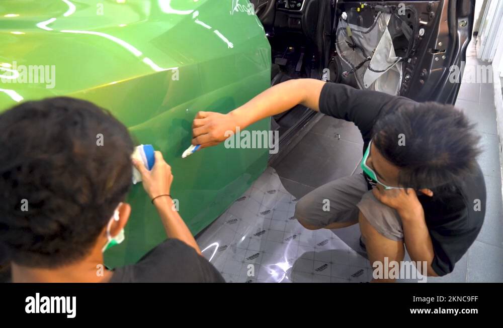 Car tuning station Stock Videos & Footage - HD and 4K Video Clips - Alamy