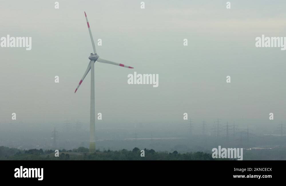 One wind turbine Stock Videos & Footage - HD and 4K Video Clips - Alamy