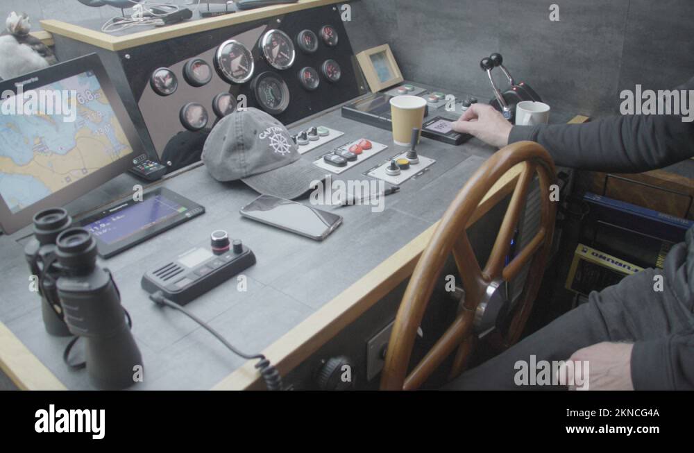 Dashboard dials instrument Stock Videos & Footage - HD and 4K Video ...