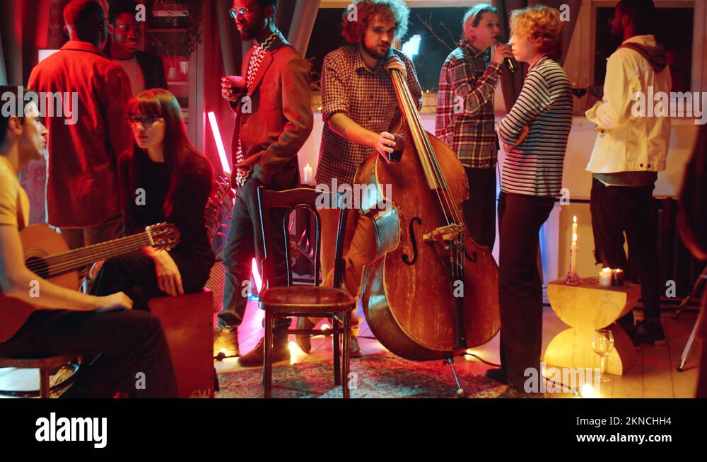 Women talking concert Stock Videos & Footage - HD and 4K Video Clips ...