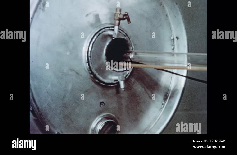 Bucket testing Stock Videos & Footage - HD and 4K Video Clips - Alamy