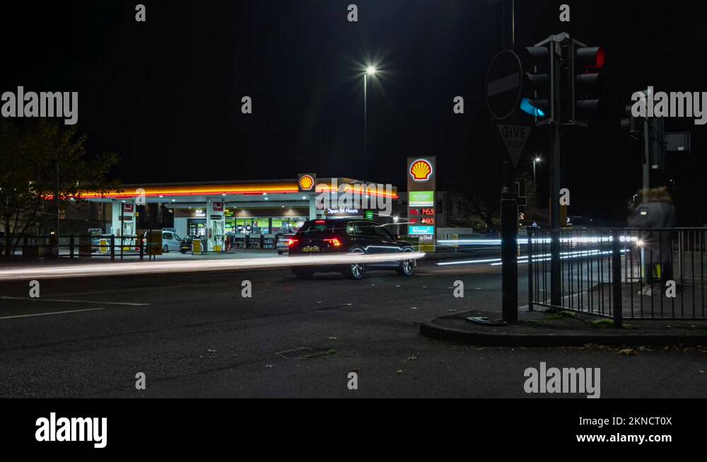 Shell garage Stock Videos & Footage - HD and 4K Video Clips - Alamy