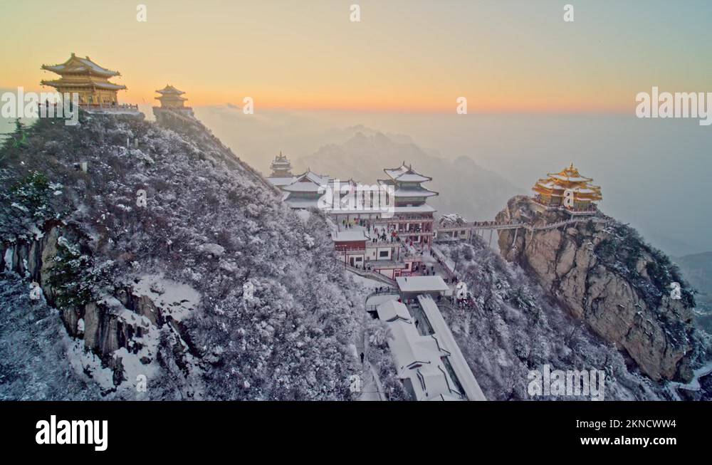 Sea Of Clouds-4K Aerial Shot Of The Laojun Mountain In Henan,China ...