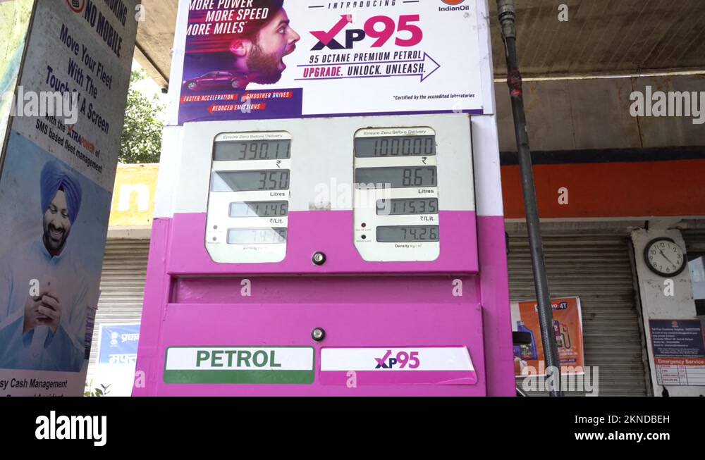 Petrol pump india Stock Videos & Footage - HD and 4K Video Clips - Alamy