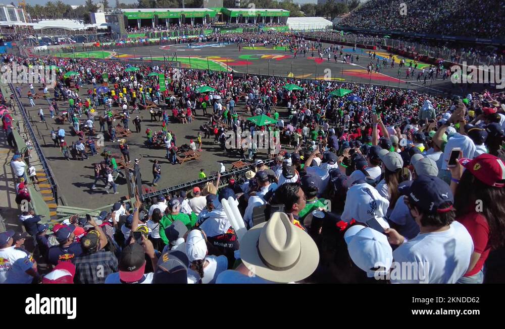 People running to the track for the podium celebration at the F1 GP ...