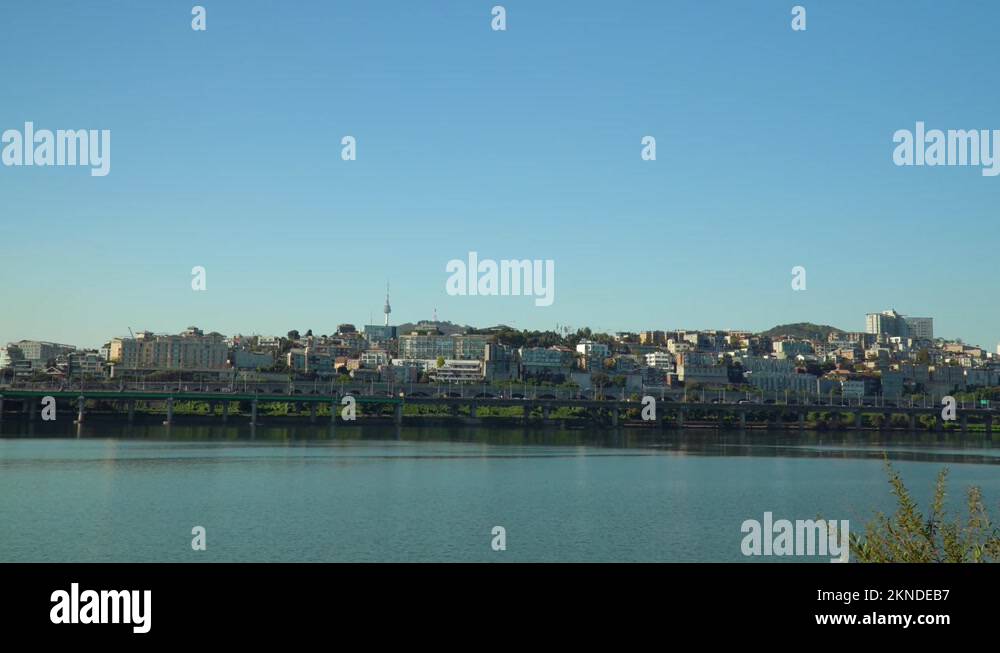 Han River Park Waterfront with Hannam-dong, Yongsan-gu and N Seoul ...