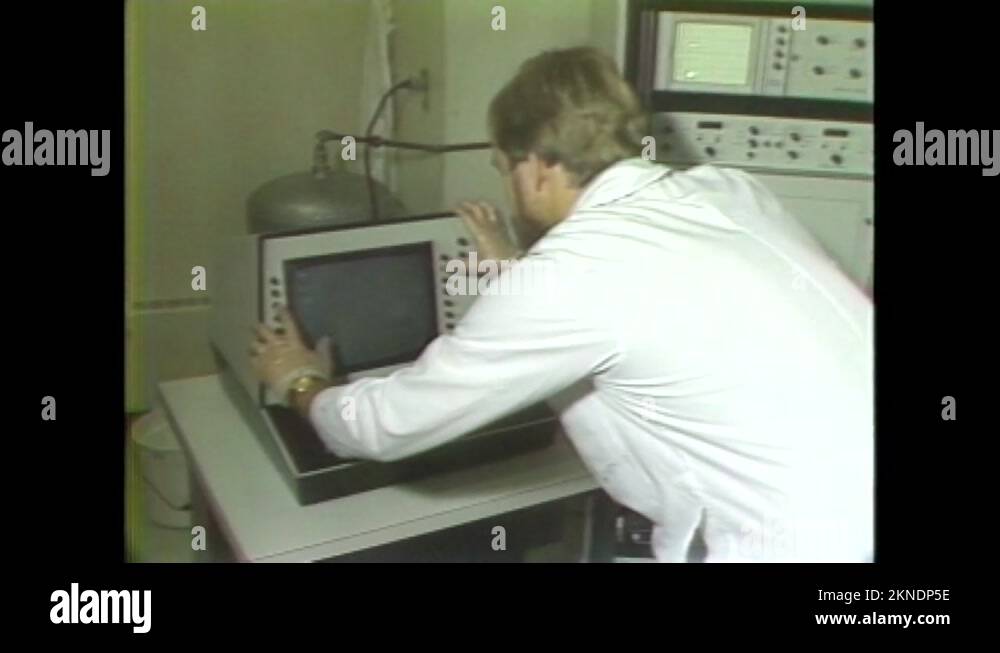 Sample handling Stock Videos & Footage - HD and 4K Video Clips - Alamy