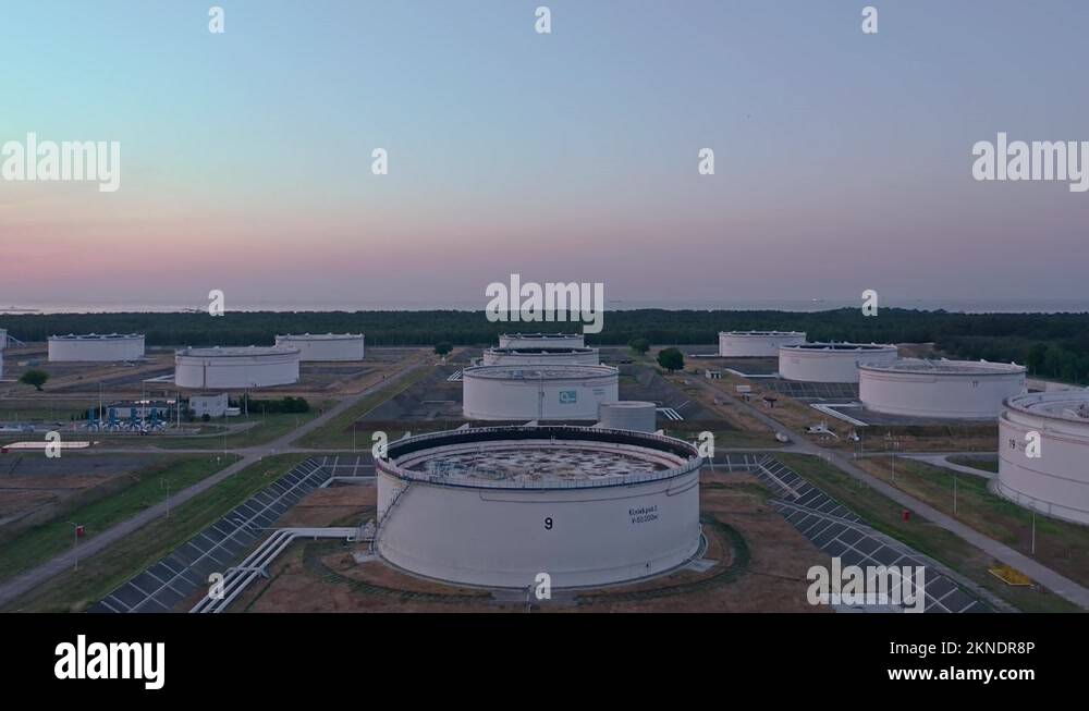 Clarifying tank Stock Videos & Footage - HD and 4K Video Clips - Alamy