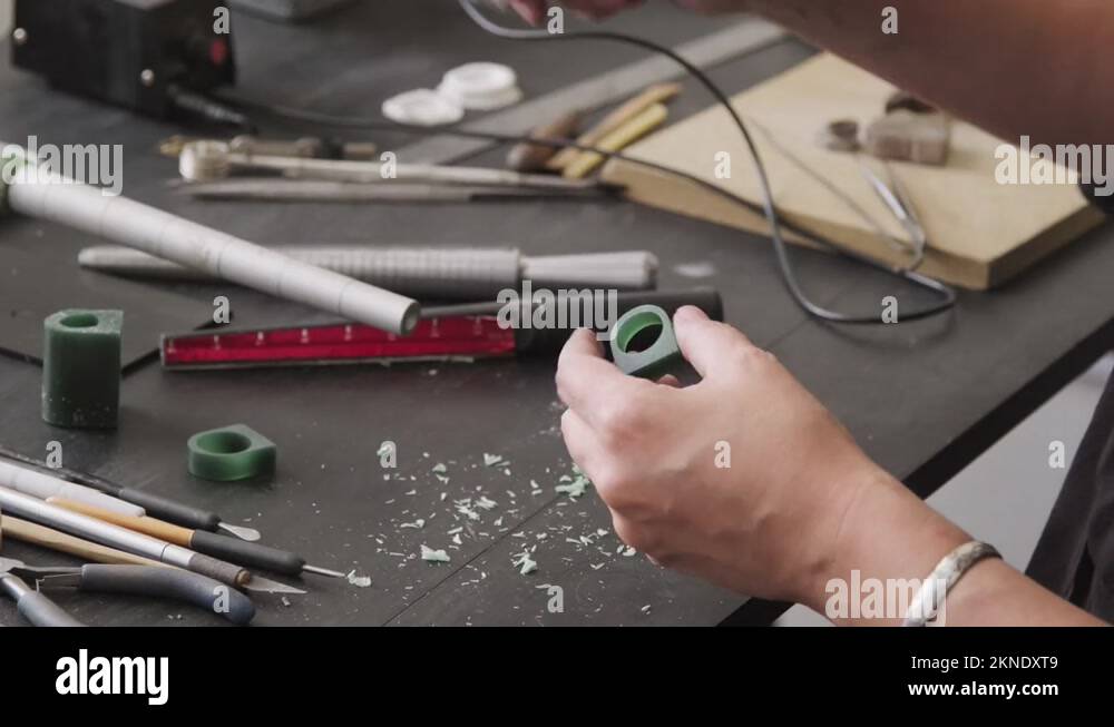 Caliper mold Stock Videos & Footage - HD and 4K Video Clips - Alamy