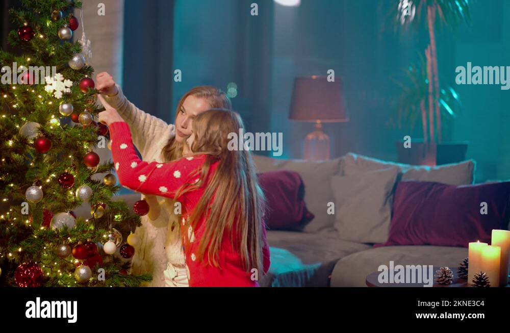 Woman family tree Stock Videos & Footage - HD and 4K Video Clips - Alamy
