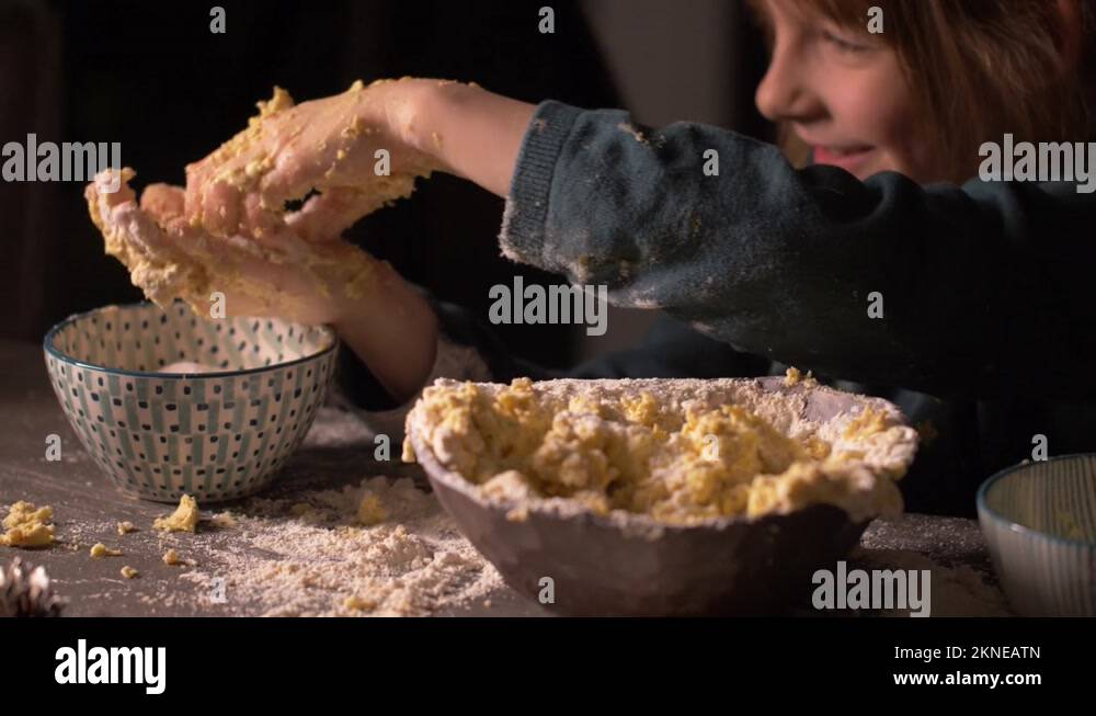 Messy cooking hands Stock Videos & Footage - HD and 4K Video Clips - Alamy