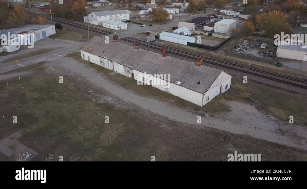 Rusty warehouse Stock Videos & Footage - HD and 4K Video Clips - Alamy