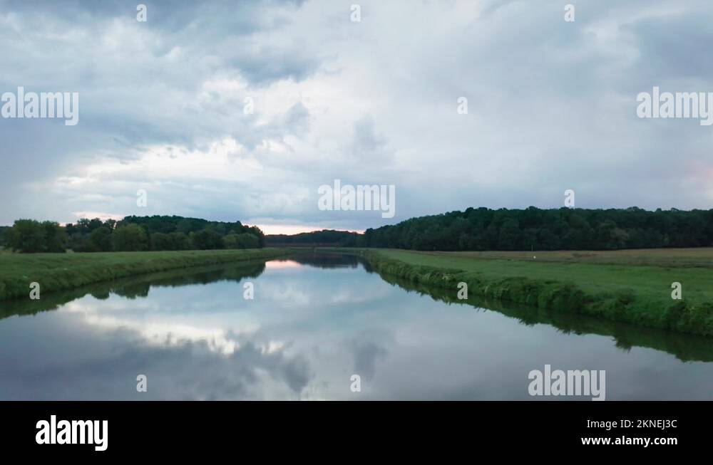 Pipe bridges Stock Videos & Footage - HD and 4K Video Clips - Alamy
