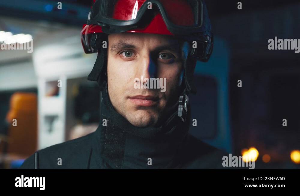 Emergency rescue worker Stock Videos & Footage - HD and 4K Video Clips ...