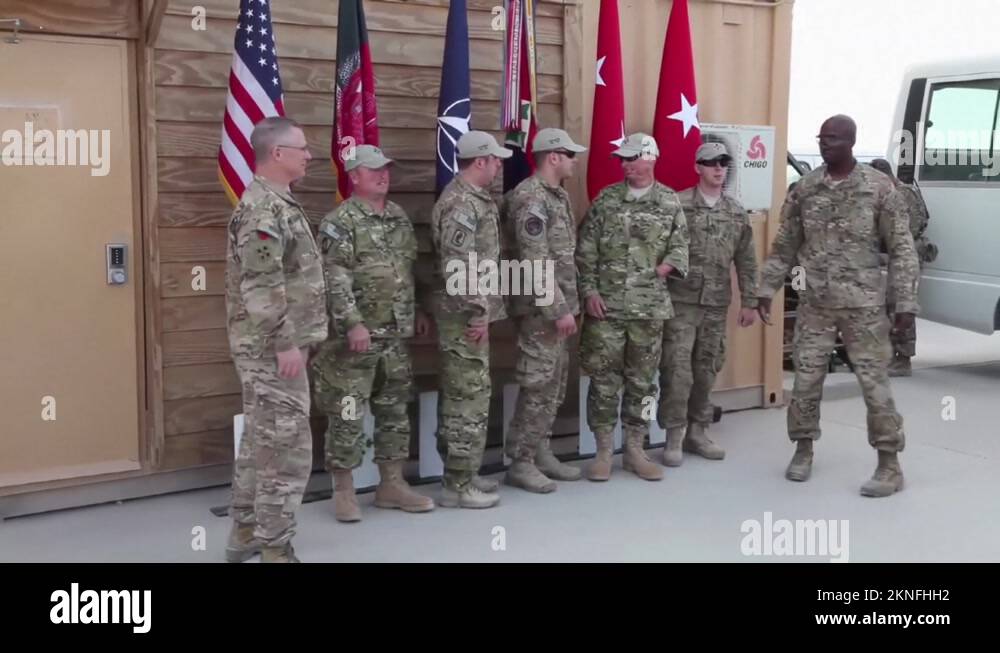 Six soldiers Stock Videos & Footage - HD and 4K Video Clips - Alamy