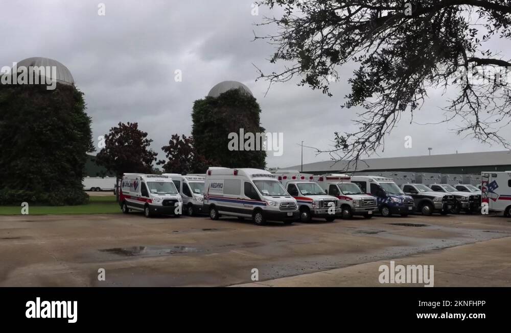 Lines of ambulances Stock Videos & Footage - HD and 4K Video Clips - Alamy