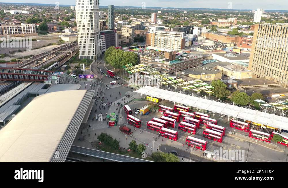 Stratford bus Stock Videos & Footage - HD and 4K Video Clips - Alamy
