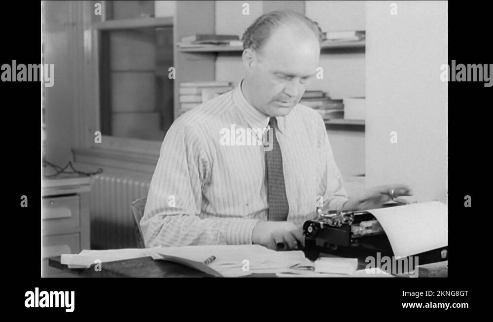 Telegraphing Stock Videos & Footage - HD and 4K Video Clips - Alamy